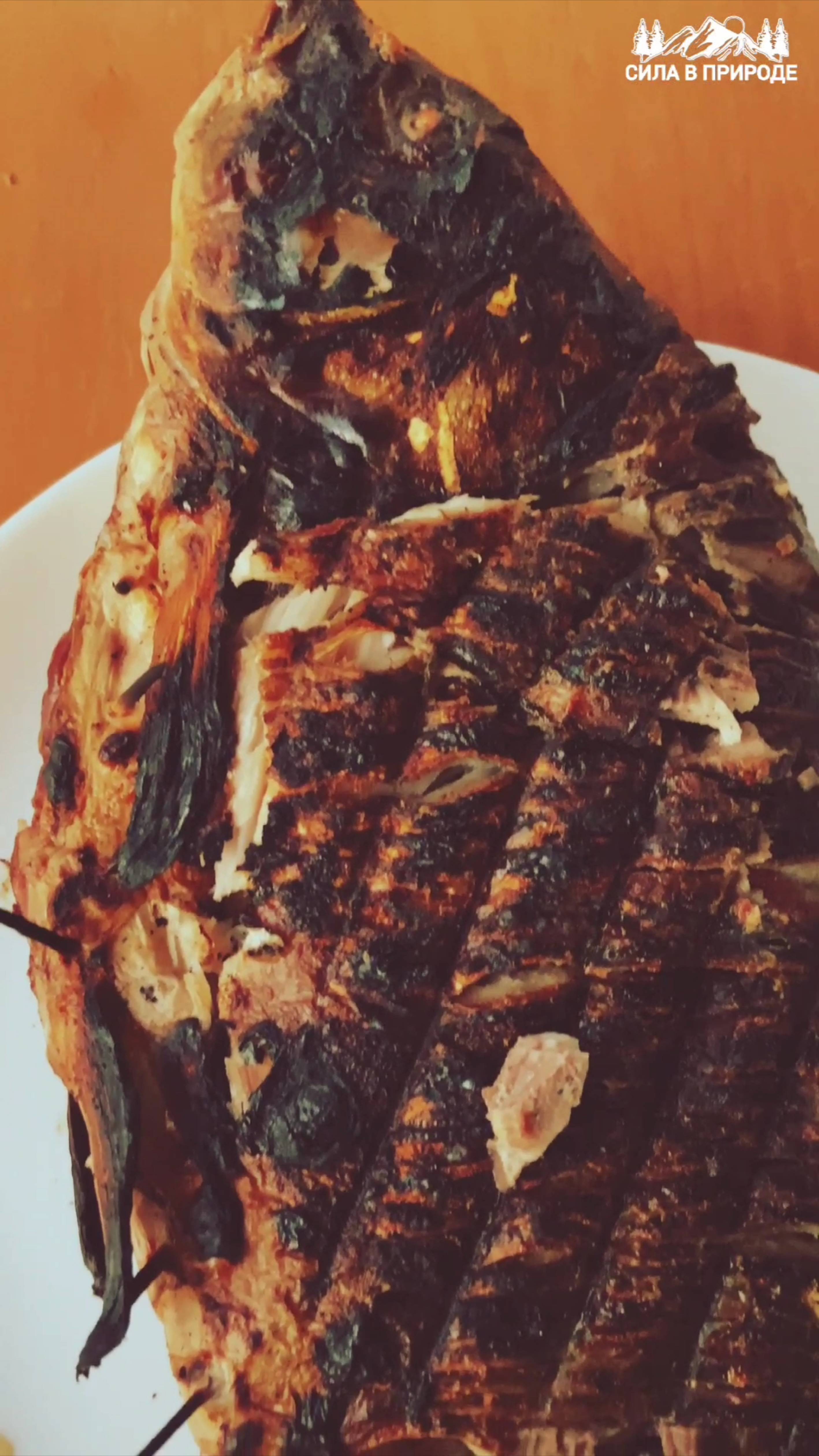 Карп и карась рыба на углях