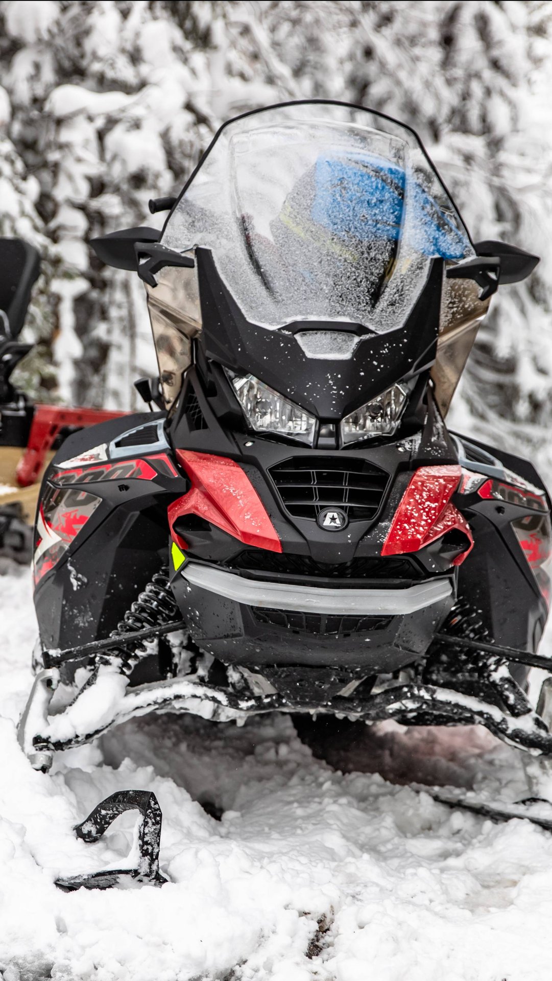 Скидки до -20% на снегоходы AODES!