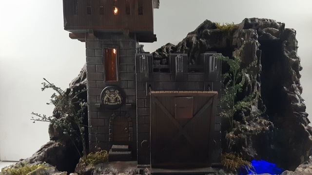 Диорама "Замок с водопадом"