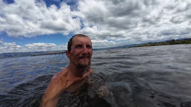 Фо70 - Озеро Тобо | Путешествие пешком по Индонезии