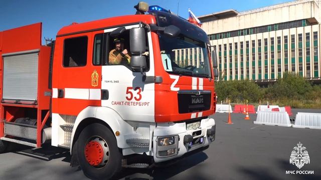 Отборочный этап соревнований по скоростному маневрированию на пожарных автомобилях «Трасса-01»