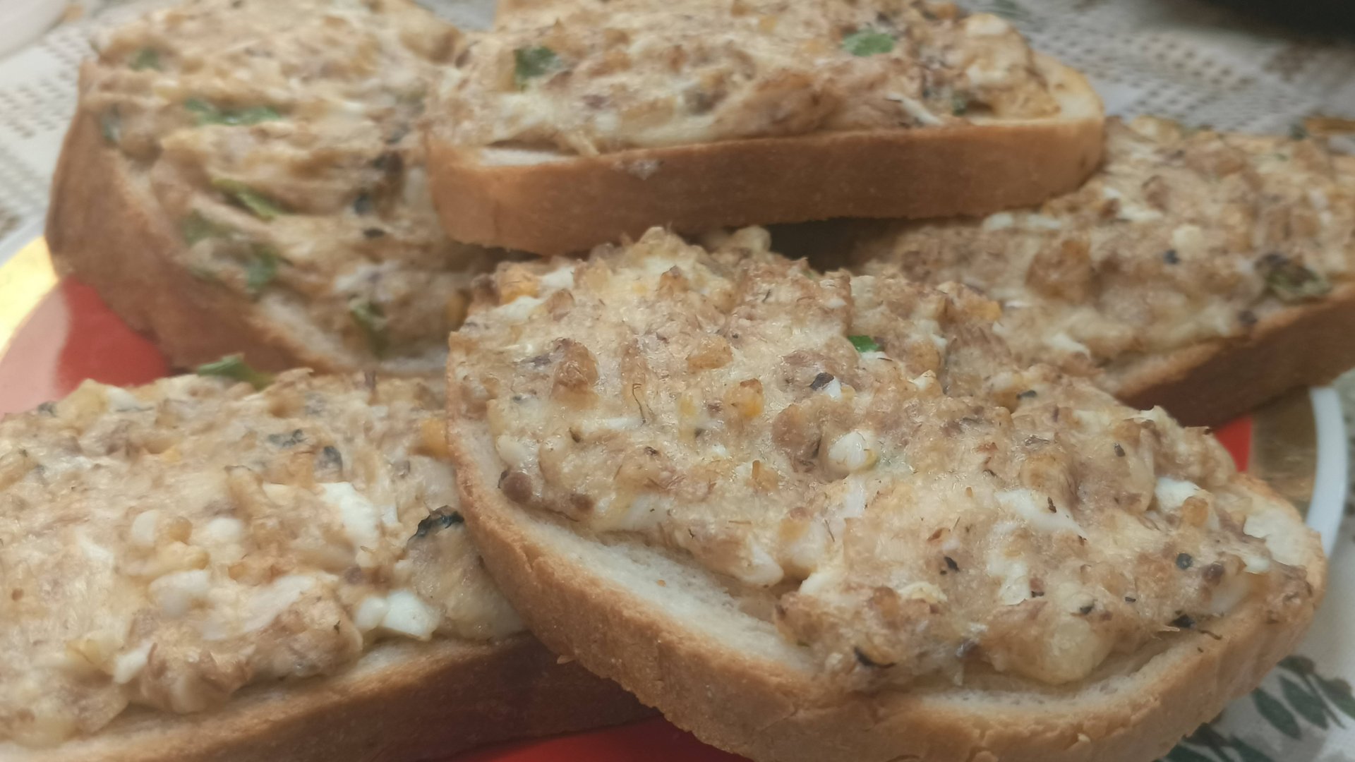 Бутерброды из 90х. Перекус на скорую руку. Пальчики оближешь их доступных продуктов.