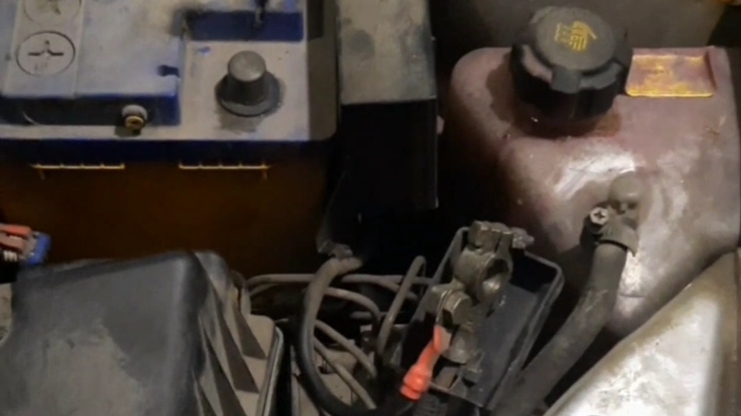 Замена охлаждающей жидкости. Лада Гранта.