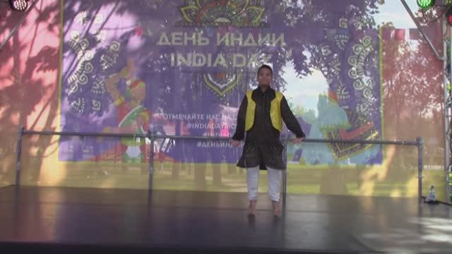 Мор Мор Мор | Стиль Болливуда | ВАСАНТ ВАСИЛИЙ НИГАМ | Дни Индии | Москва 16.08.2025