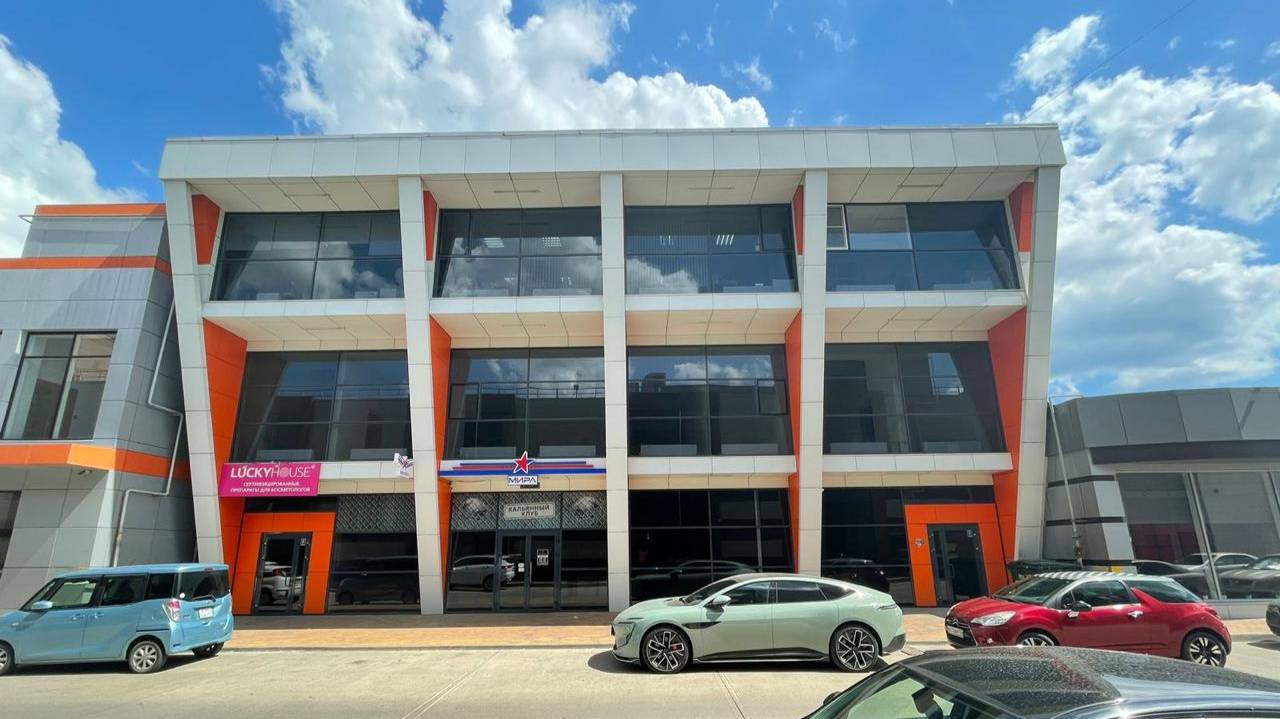 АРЕНДА/ СДАМ В АРЕНДУ ПОМЕЩЕНИЕ. г. Новороссийск. ул. Мира 1 О. Центр.