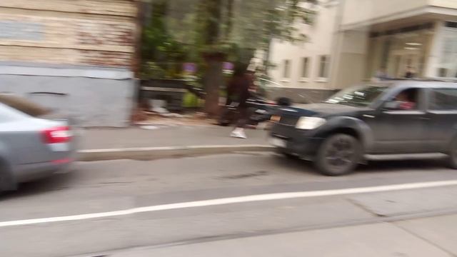 Очень интересный КАМАЗ подъемный кран для строительства домов.