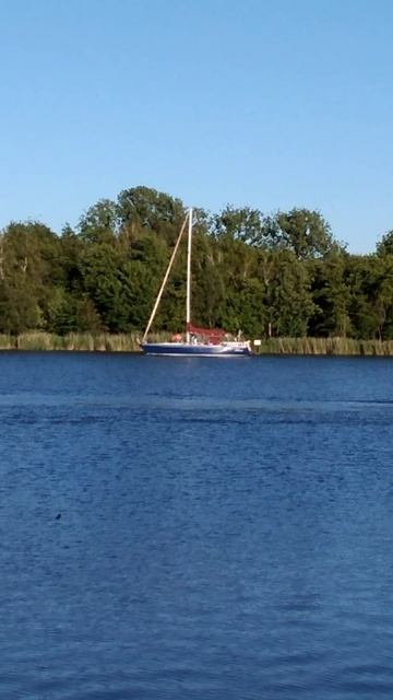 YACHT IN THE KALININGRAD BAY