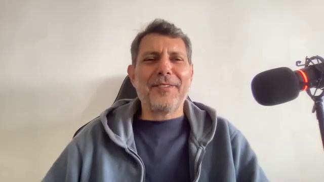 22-08-2025 Español - English - Russian