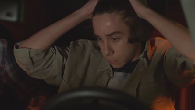 14 летка сбил человека на угнанном каршеринге ... Нет слов. Соус под педалью и судьба под колесами