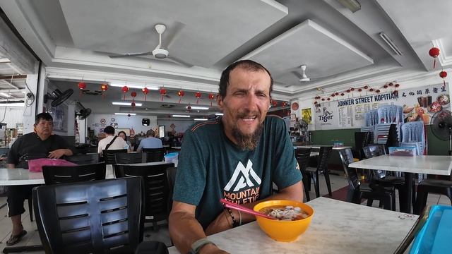 Фо72 - Китайская забегаловка | Путешествие пешком по ЮВА - Малайзия