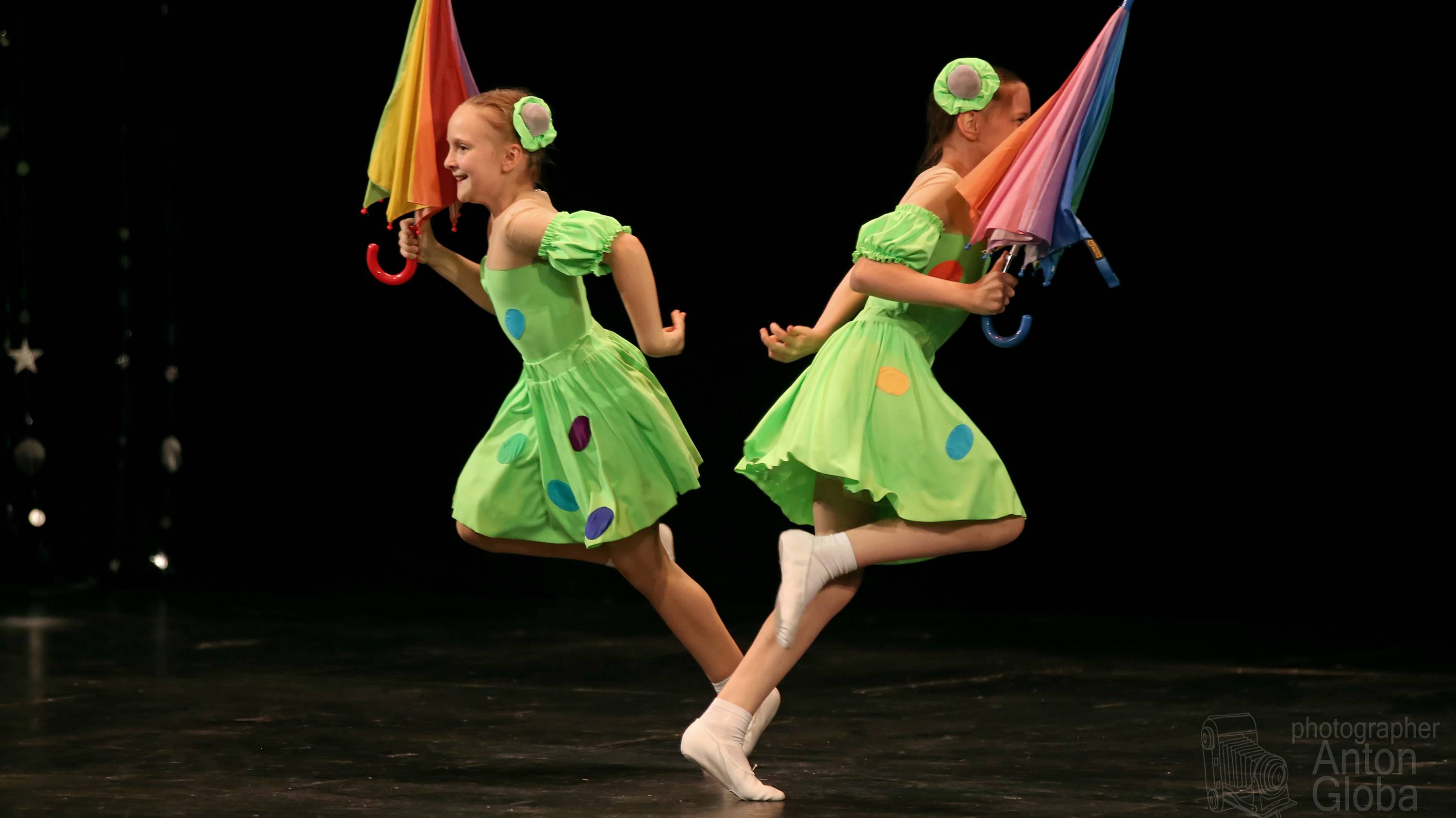 «МЫ РИСУЕМ», Ансамбль "Школьные годы". "WE DRAW", Ensemble "School Years".