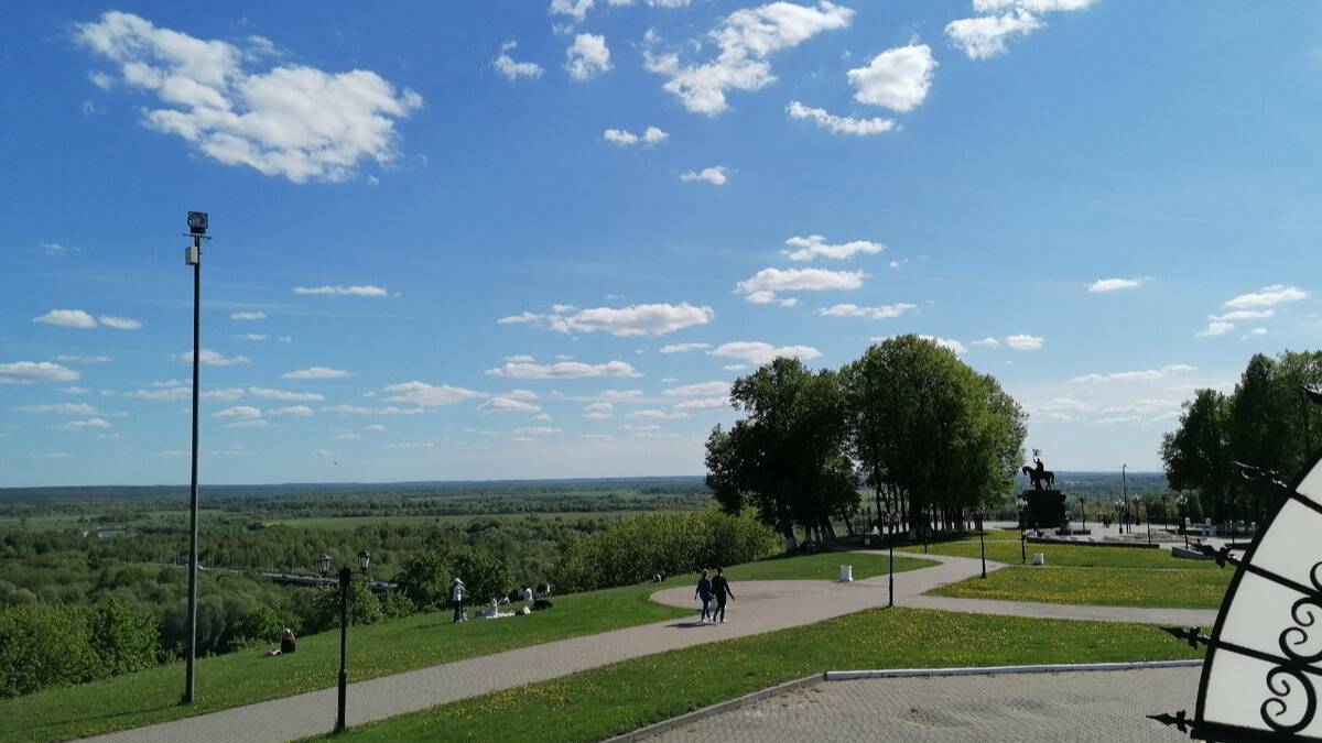 Отель Левитан в городе Владимир. Путешествие по Золотому кольцу России.mp4