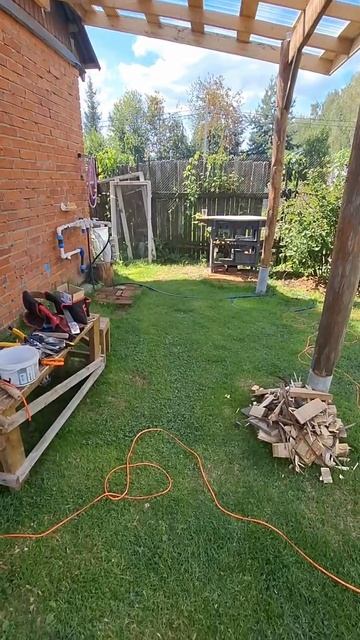 Пристройка НАВЕСА К БАНЕ своими руками #diy #банясвоимируками #строительство