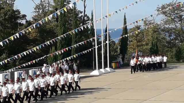 Кадетская смена в Орлёнке. Парад. Лучшие парни и девчонки Беларуси и России. Воспитанницы пансиона