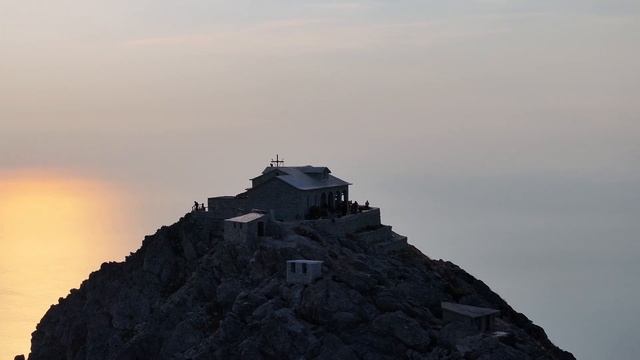 Видео с вершины Святой Горы Афон на праздник Преображения в 2025 году