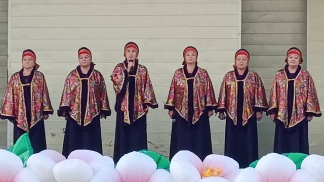 ПИСЬМО СОЛДАТУ (автор Ксюша Зарецкая). Читает Валентина Старкова. Ансамбль Привокзальные узоры".