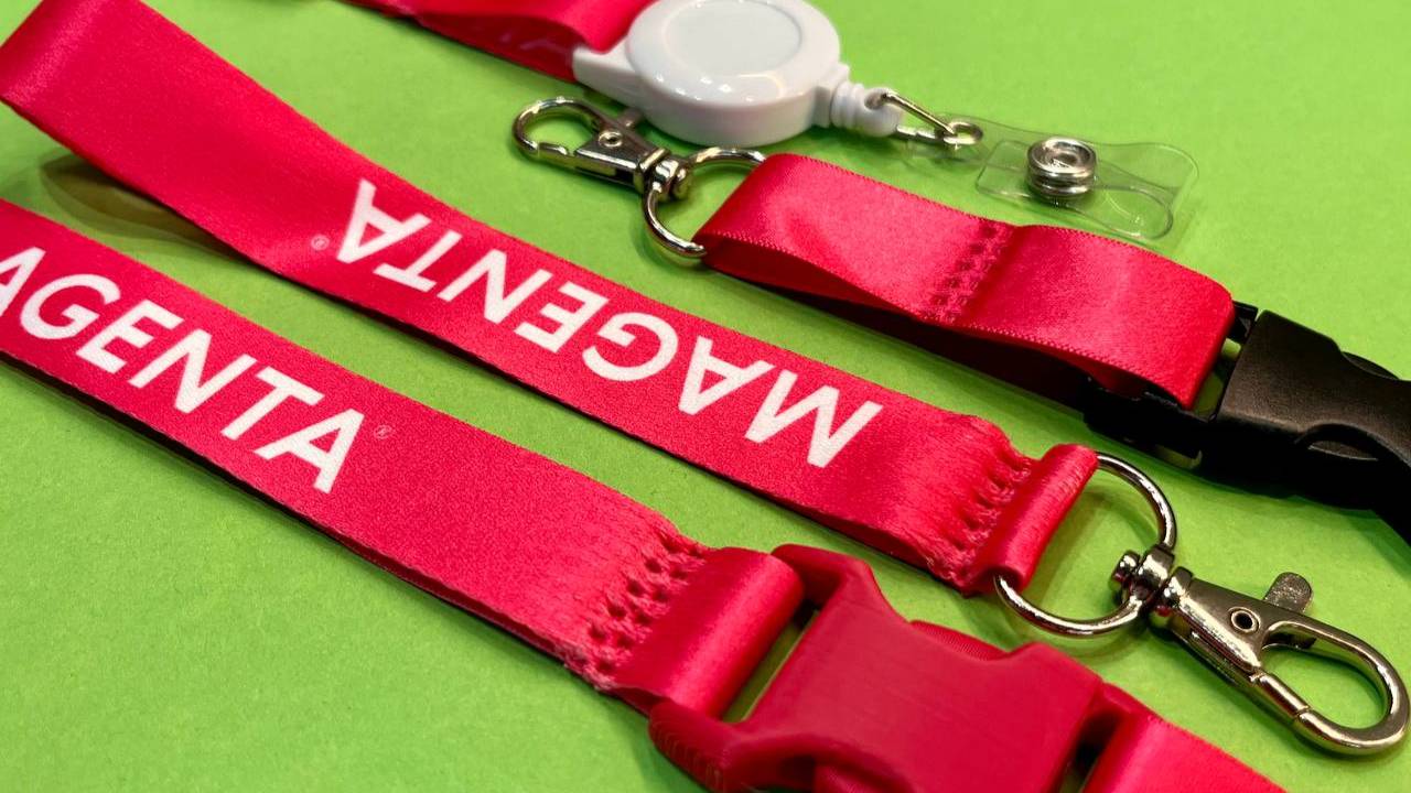 Ленты для бейджей с различными видами креплений