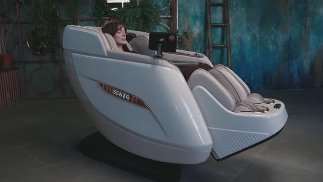 Обзор массажного кресла Senzo Unkai