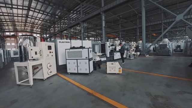 Оборудование для литья пластмасс бренда PLASTRON| EASTPLAST