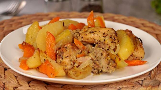 Простое жаркое. КУРИЦА С КАРТОФЕЛЕМ И ИМБИРЁМ