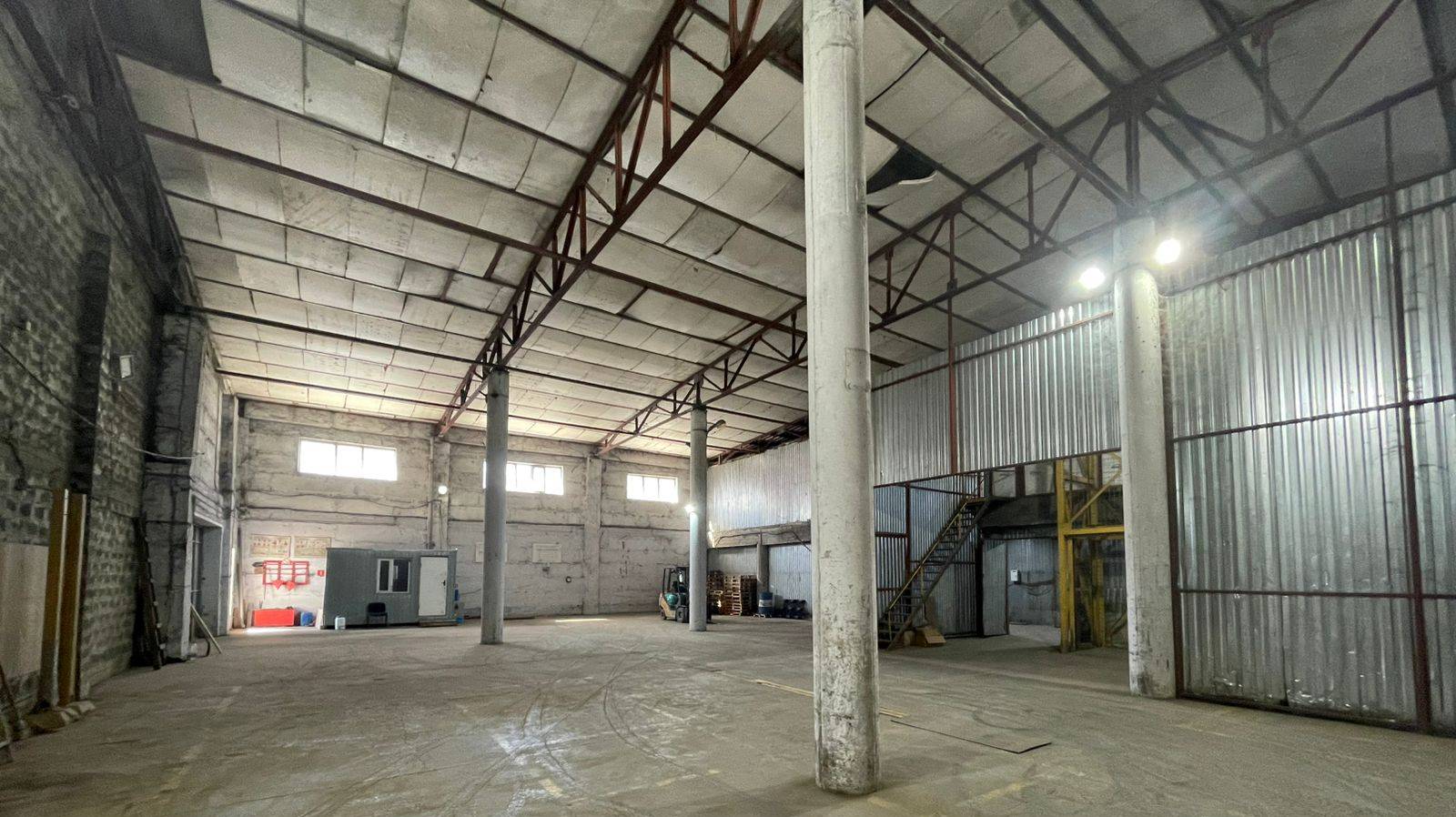 АРЕНДА/ СДАМ В АРЕНДУ СКЛАДЫ. г. Новороссийск. Цемдолина. Промышленная