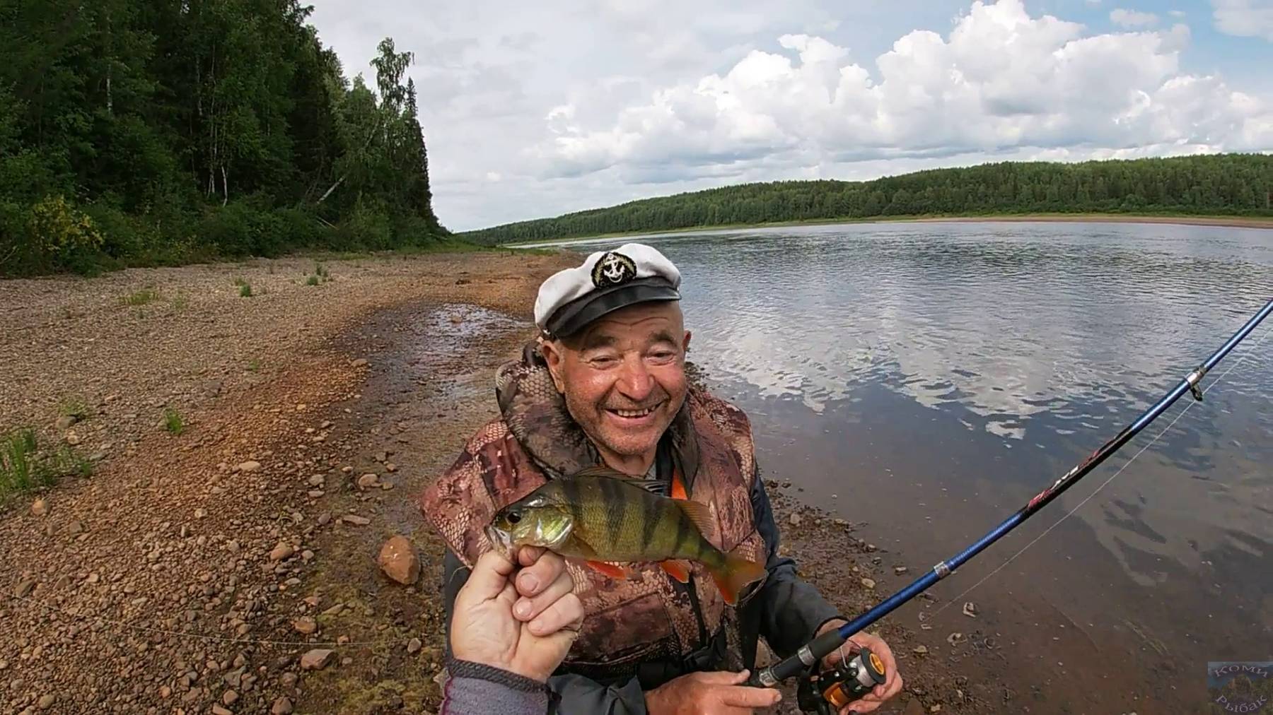 Памяти друга \ Рыбалка с Григоричем \ Часть 2 \ Уха с дымком \ Посиделки у костра