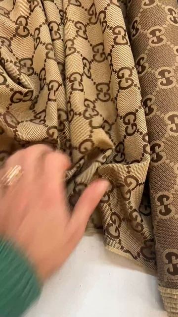 Новинки тканей Gucci