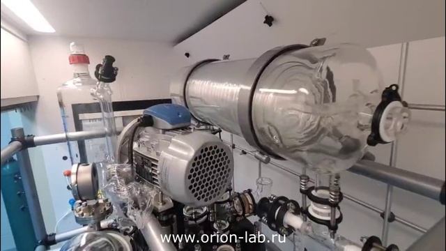 Реактор из стекла Ablaze (Индия). Объем 150 литров. Инсталляция.