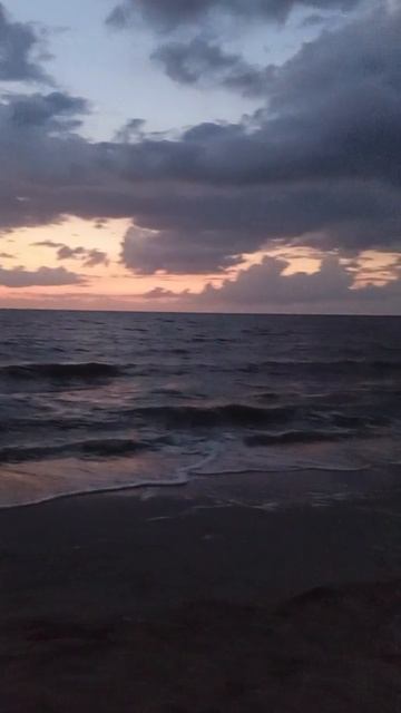 Мощь грозы у моря