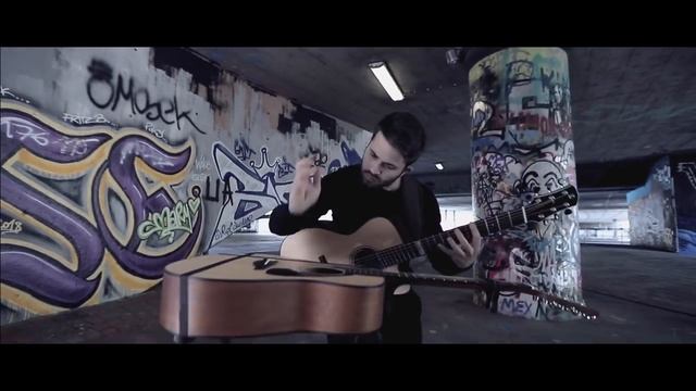 ШОК!!! 1 ГИТАРИСТ ИГРАЕТ НА 2 ГИТАРАХ! Dark Necessities  (RHCP) - Luca Stricagnoli - Fingerstyle