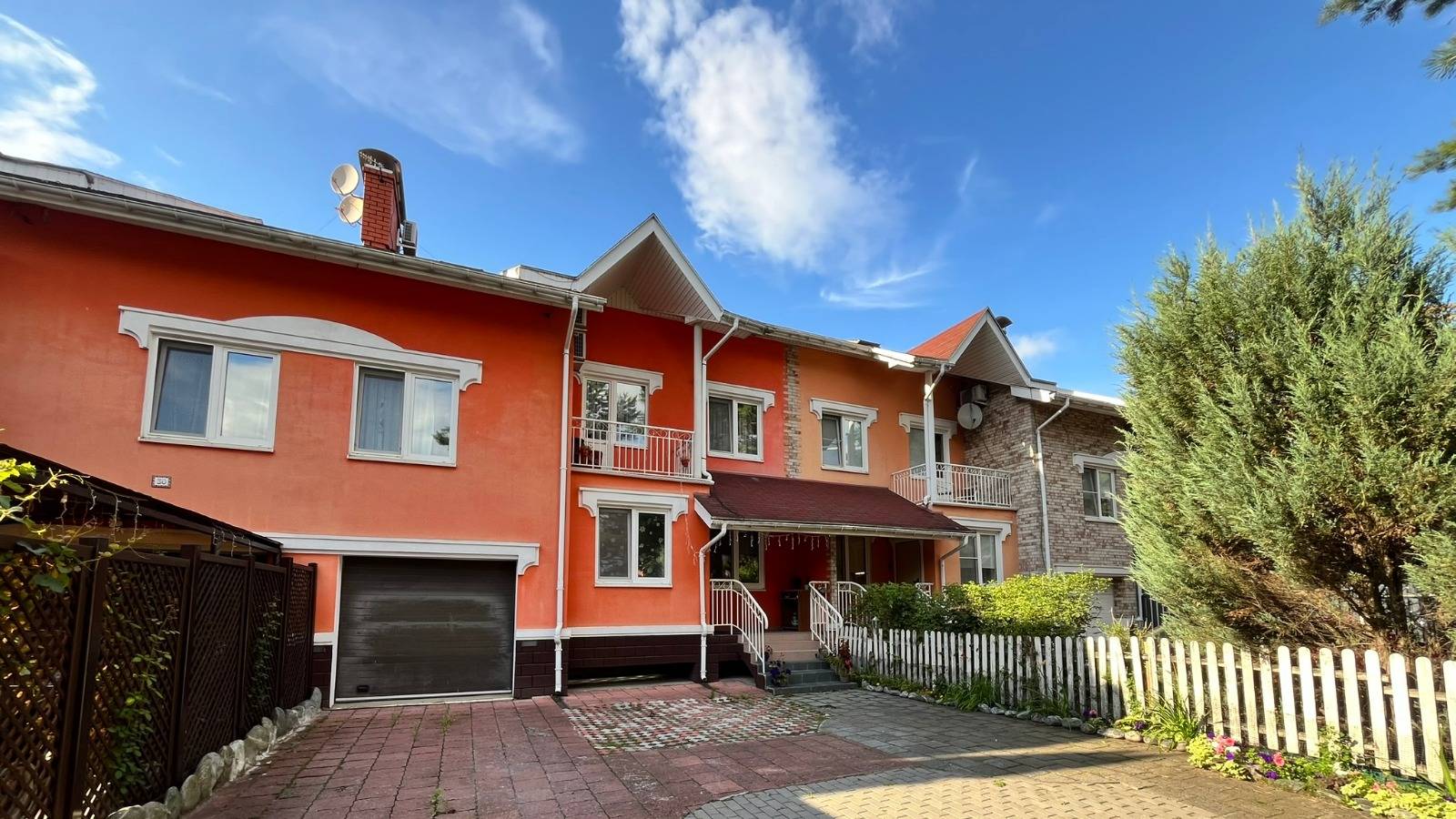 В аренду таунхаус в поселке Белый Берег, 253 м² (ID 47264)