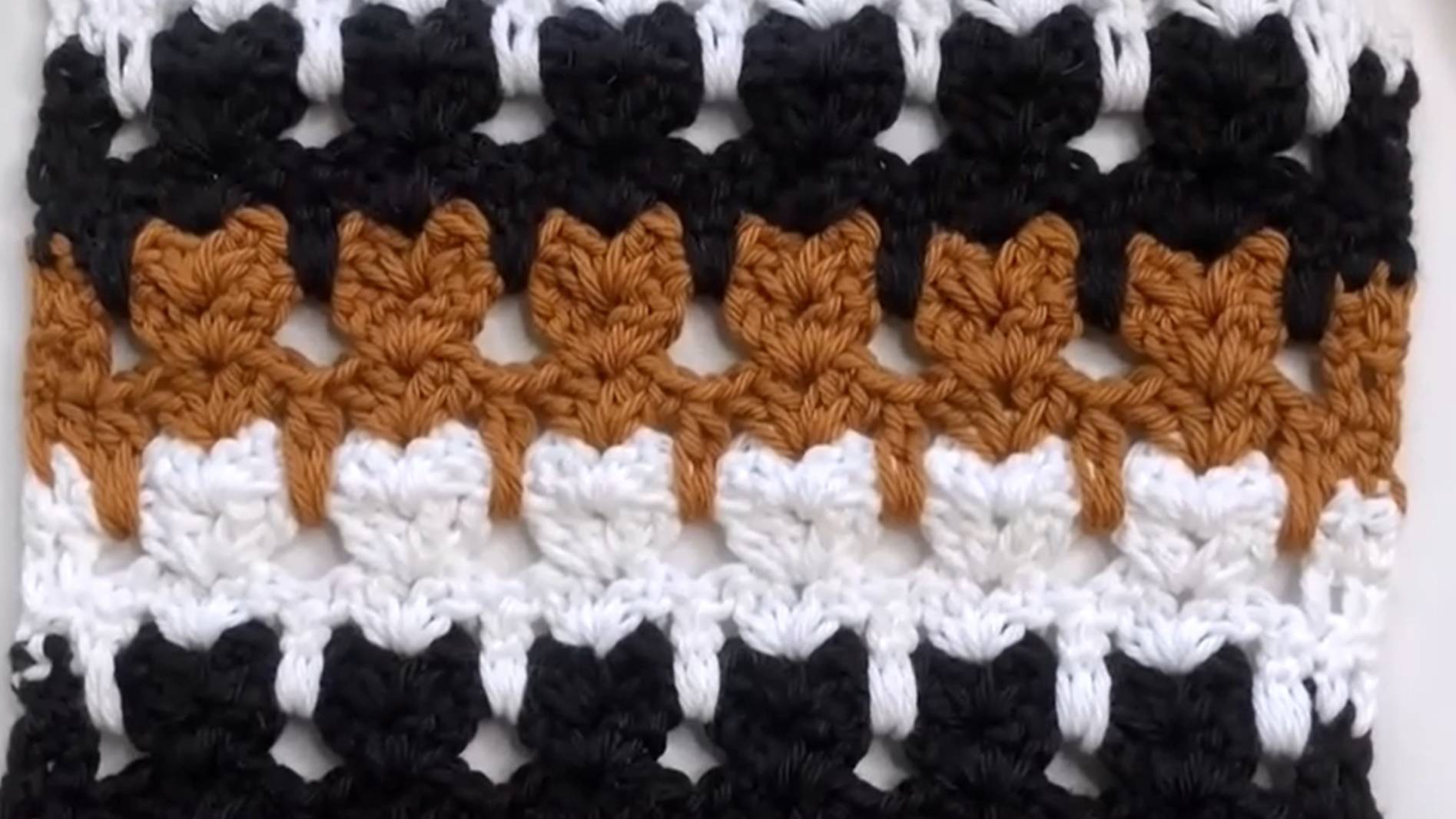 Узор крючком милые котята