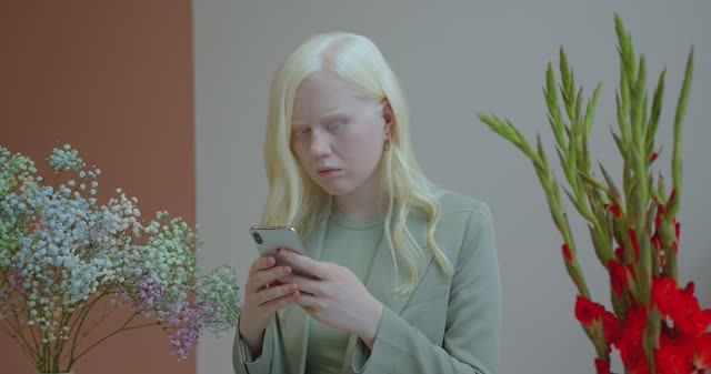 5285694-uhd_4096_2160_30fps(1)