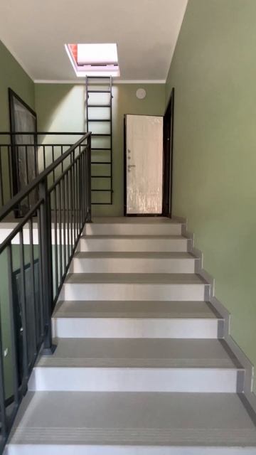 J18633 Продажа двухуровневая 4-комнатная квартира, 147.72 м², 3/3 эт. ул Раевского, Калининград