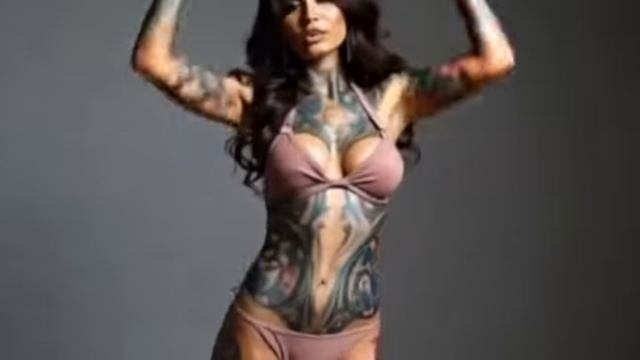 Красивый клип модели с тату от нейросетей.