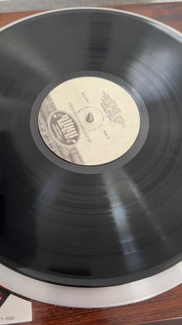 Алкоголизм, обжорство, оптимизм! Heavy Fuel от Dire Straits