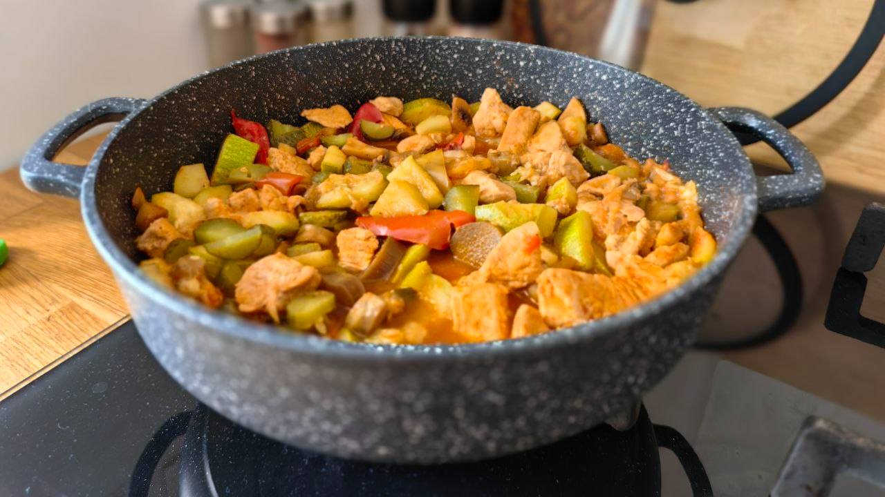 Заготовка еды на 4 дня Азу из индейки и десерт