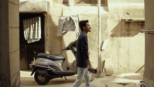 13740752_1920_1080_30fps