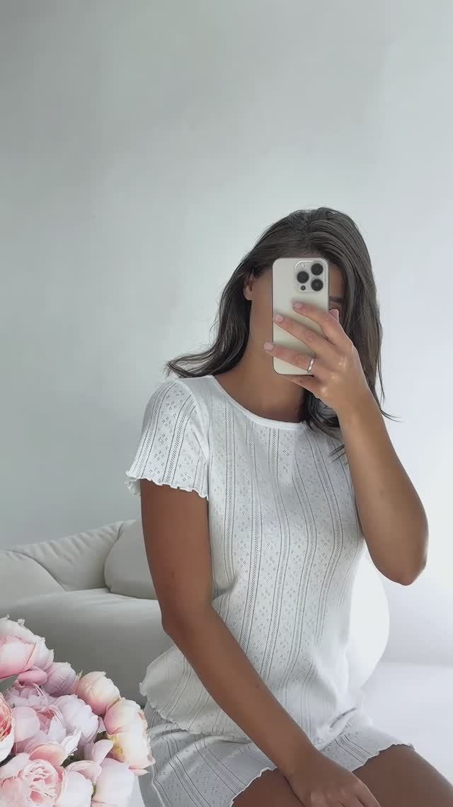 Обзорное видео на iPhone 14 Pro (бюджетный вариант), нажмите сюда, чтобы увидеть описание.