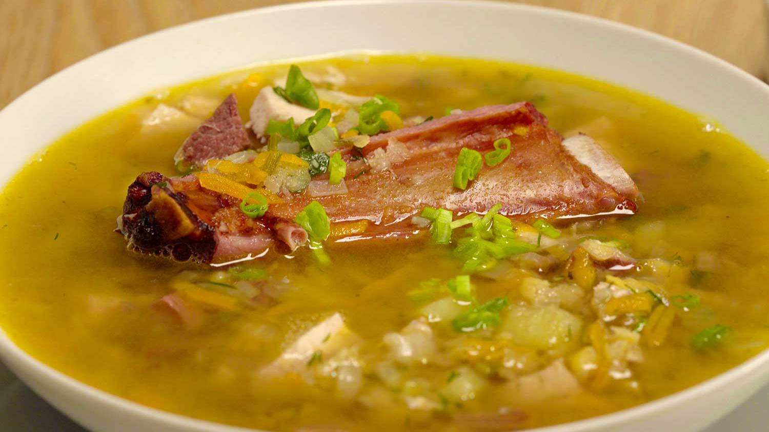 Гороховый суп с мясом: как приготовить вкусное первое блюдо