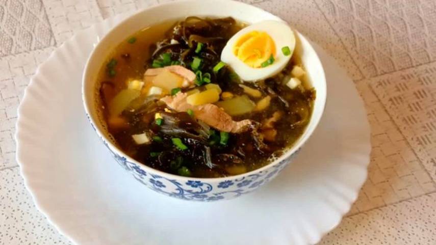 Лёгкий Вкусный Суп из Морской Капусты