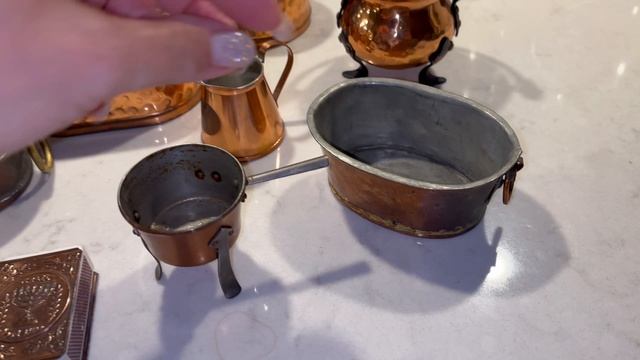 Медные миниатюрные тазики из прошлого. Европа.