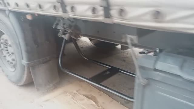 MT901160-1 Корзина запаски. Под одно колесо.