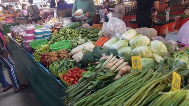 просто рынок хуайяй ตลาดสดเห่าดงซิตี้ . день