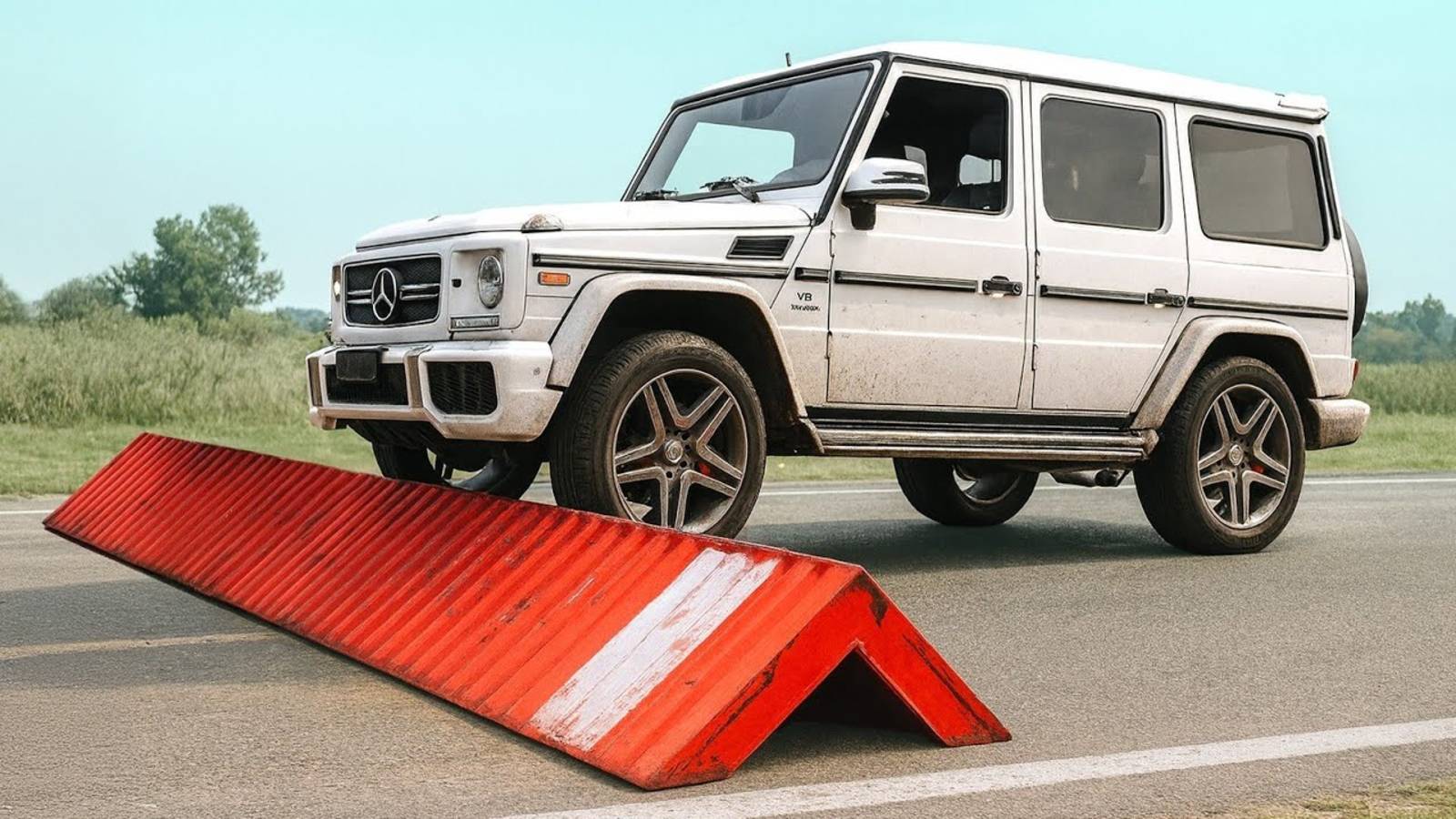 Вот почему я ненавижу лежачих полицейских! 😂🤯💥 Кто проедет, а кто взлетит? 🏆 BeamNG Drive 🔥