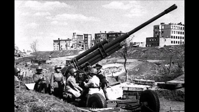 Правда ли девушки зенитчицы остановили немецкие танки у стен Сталинграда  Подвиг девушек-зенитчиц