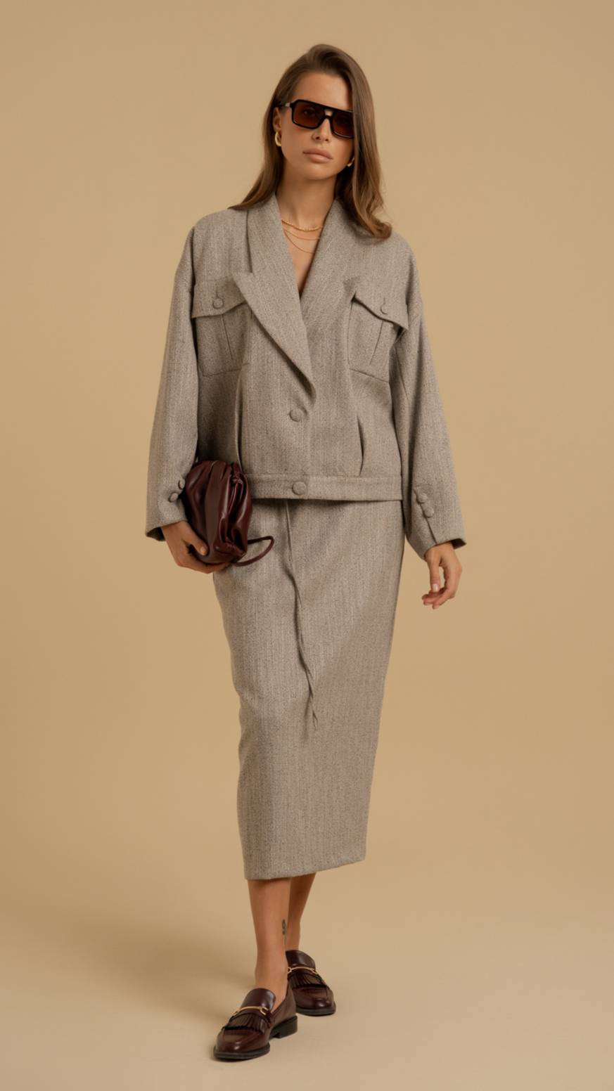 Стильный осенний комплект  с юбкой Deesses это 💔 Согласны?