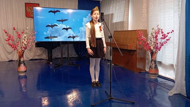 Рыбальченко Есения. Младшая группа (солисты)