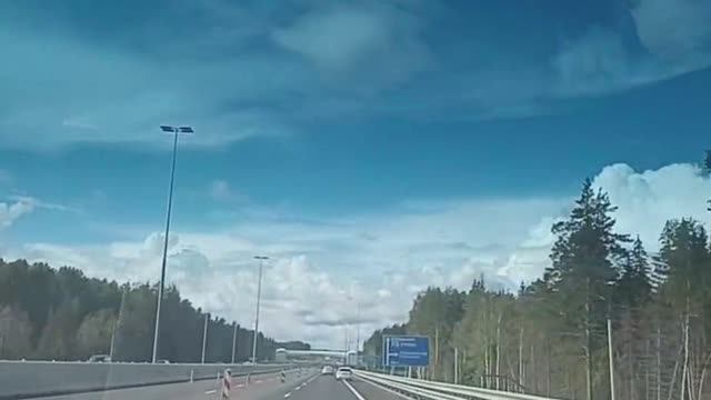 Опять в дороге / Последние дни лета