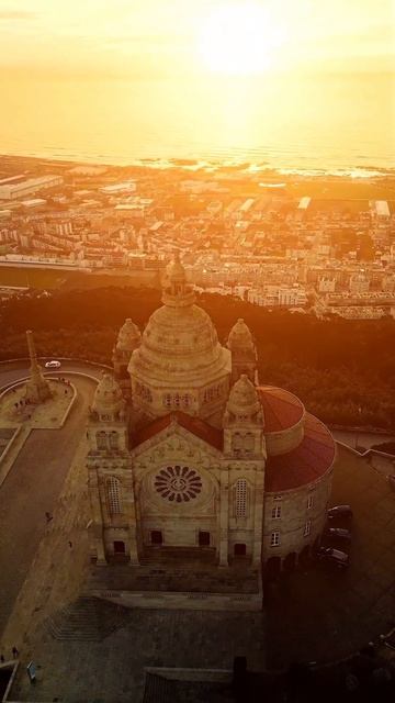 Церковь Санта Лусия, Виана ду Каштелу ,Португалия